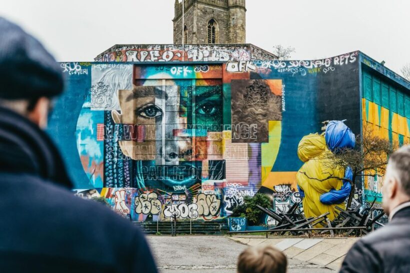 Bristol: Blackbeard to Banksy Guided Walking Tour - Practical Tips for Participants