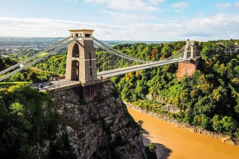 Bristol : Sightseeing Custom Tour with a Local Guide - Practical Considerations