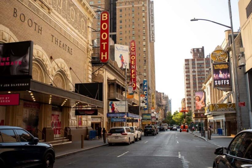 Broadway Backstage: From Times Square to Studio - The Guides: Knowledge, Passion, and Personal Touches