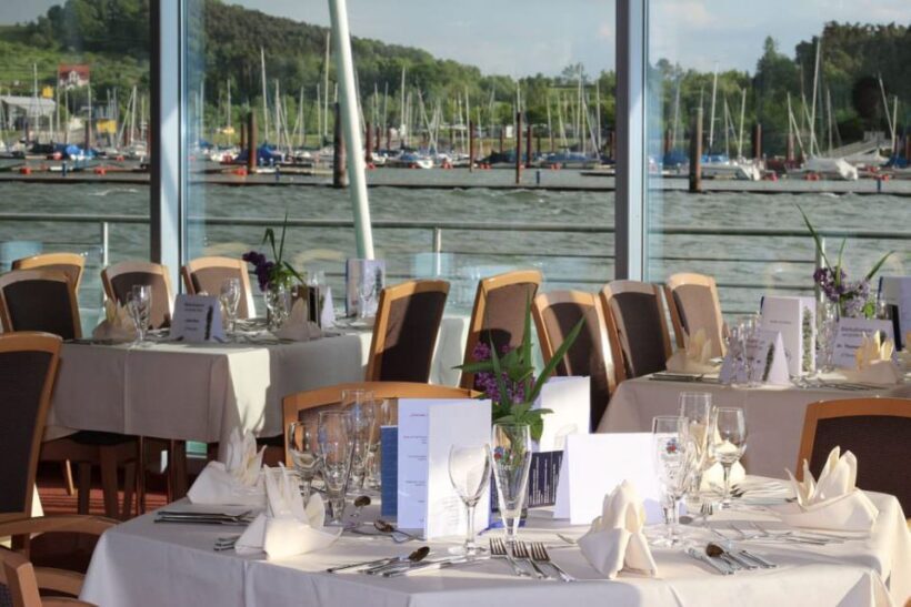 Brombachsee: Ship Tour on the Trimaran "MS Brombachsee" - A Practical Look at the Brombachsee Ship Tour on the MS Brombachsee