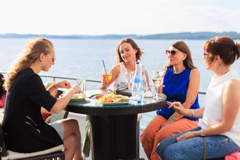 Brombachsee: Ship Tour on the Trimaran "MS Brombachsee" - The Food and Drink: A Regional Taste