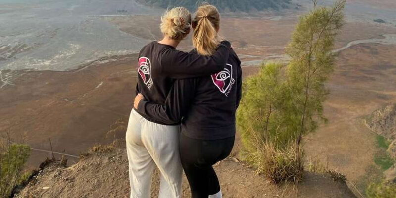 Bromo Midnight Tour - Exploring the Sea of Sand and the Volcano