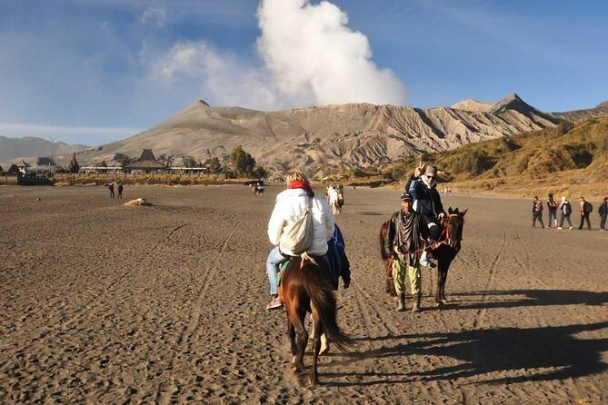 Bromo Sunrise Tour 2 Days 1 Private Tour - The Experience: From Surabaya to Mount Bromo