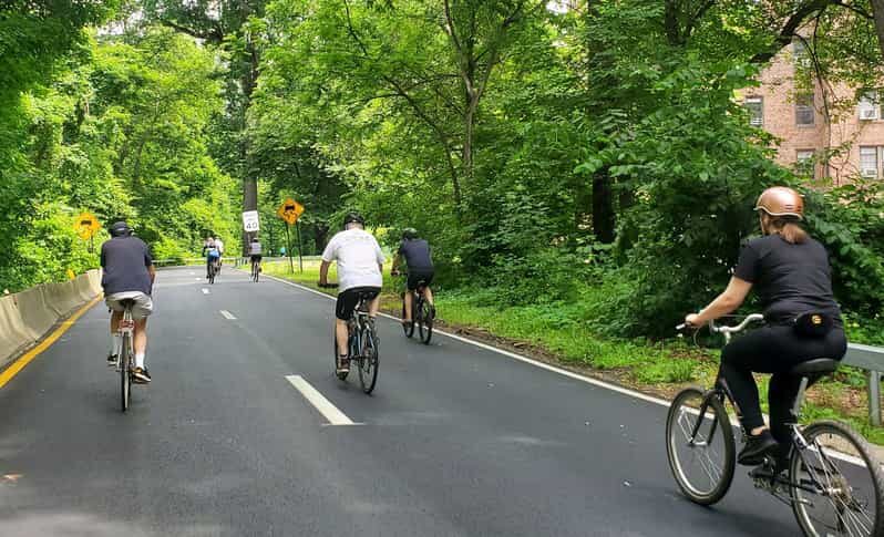 Bronx River Parkway Bicycle Sunday with Bike Rental - An In-Depth Look at the Bronx River Parkway Bicycle Sunday