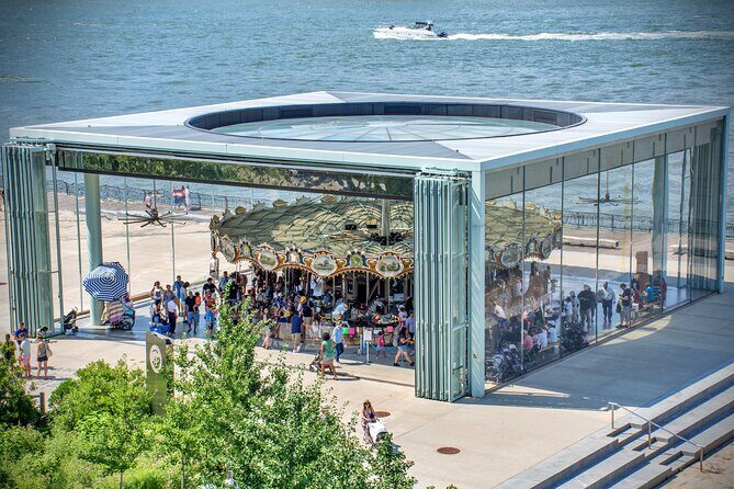 Brooklyn Bridge and Dumbo: A Self-Guided Walking Tour - A Closer Look at the Tour Itinerary