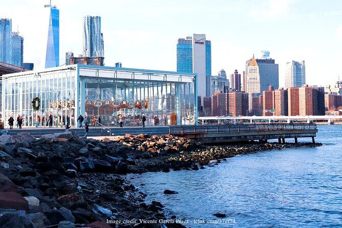 Brooklyn Bridge & DUMBO: Private New York Half-Day Walking Tour - Discovering DUMBOs Charm