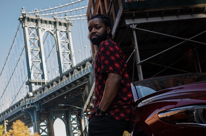 Brooklyn Bridge Dumbo Walking Tour with Photography Experience - Who Should Book This Tour?