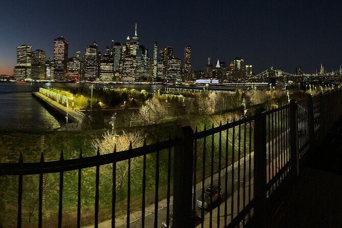 Brooklyn Heights: New York City's First Suburb - An In-Depth Look at the Tour Experience