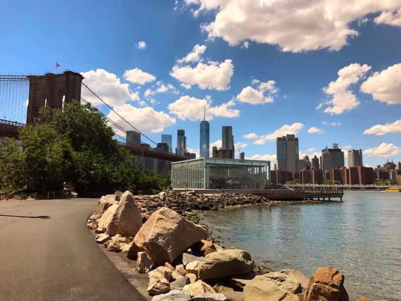 Brooklyn; Historic Brooklyn Heights & trendy DUMBO - Authenticity and Local Flavor