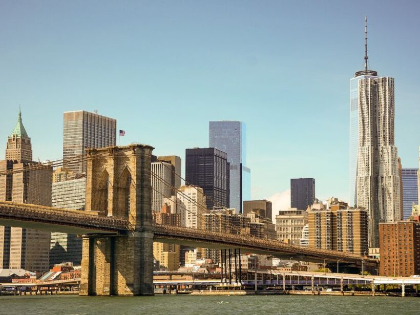 Brooklyn: The Bridge, DUMBO, & Brooklyn Heights Best of Tour - Key Points