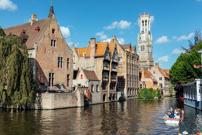 Bruges PRIVATE City Kickstart Tour With Locals - Exploring Bruges Historical Sites