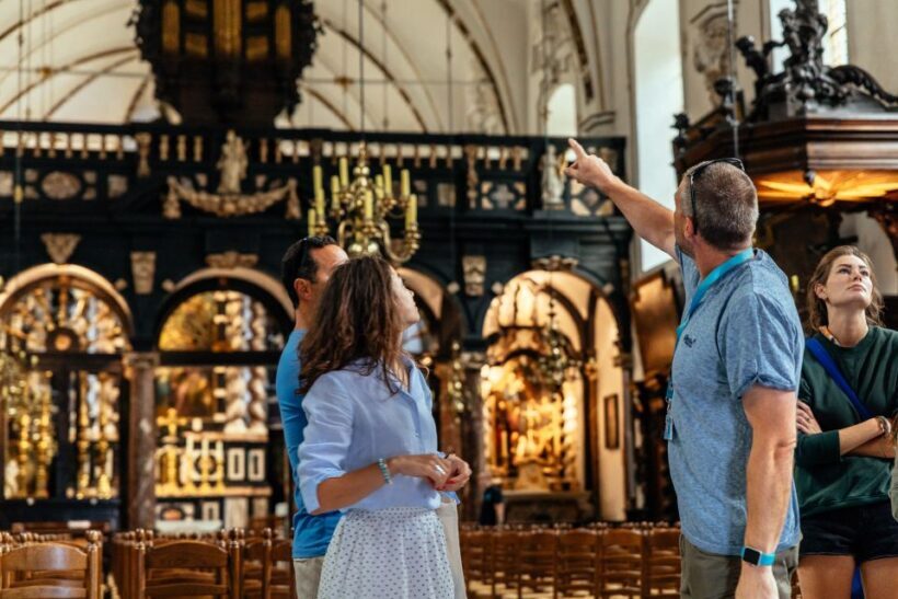 Bruges: Private Tour with Locals  Highlights & Hidden Gems - Who Should Consider This Tour?