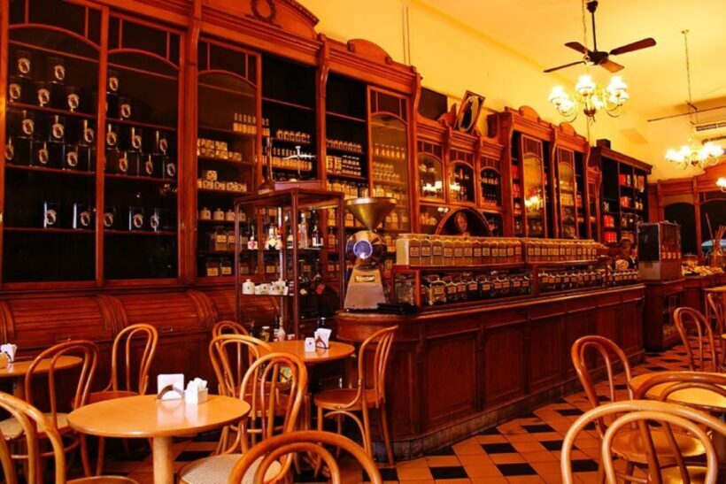 Brunch for 2 at El Gato Negro - Notable Bar of the City - Key Points