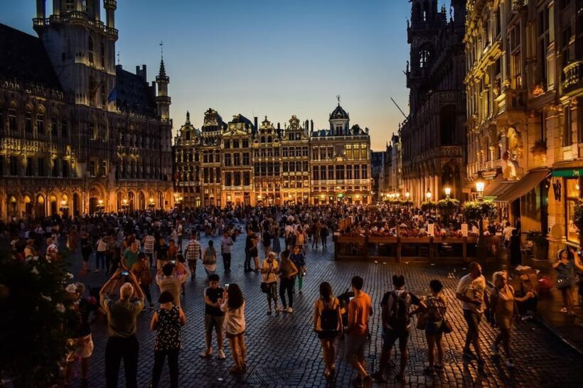 Brussels: BXL Pub Crawl Guided Tour - What Sets This Tour Apart?