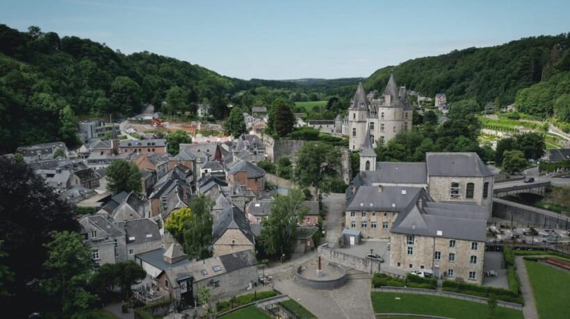 Brussels: Durbuy and Kasteel Bouchout Private Day Trip - What Travelers Are Saying