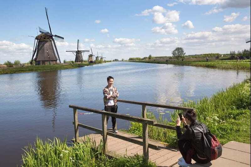 Brussels: Holland Keukenhof & Kinderdijk Guided Day Tour - What to Expect on This Holland Day Tour
