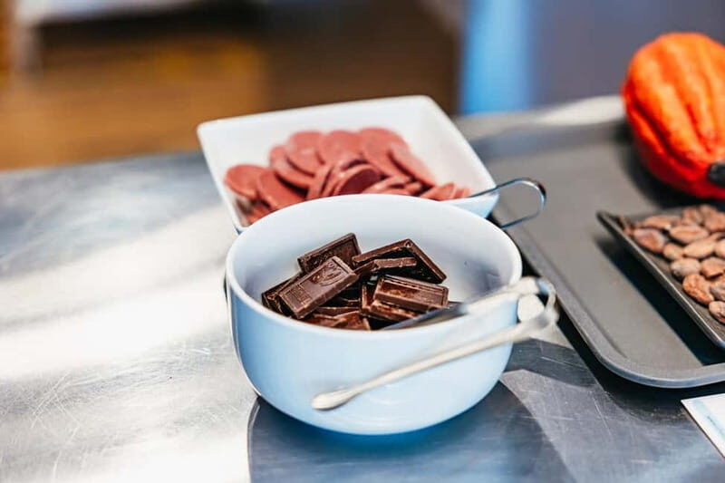 Brussels: Make Your Own Chocolates Workshop with Tastings - What is This Chocolate Workshop All About?