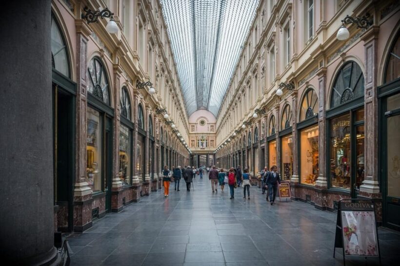 Brussels: Private 2-Hour Sightseeing Tour with Local Guide - Key Points