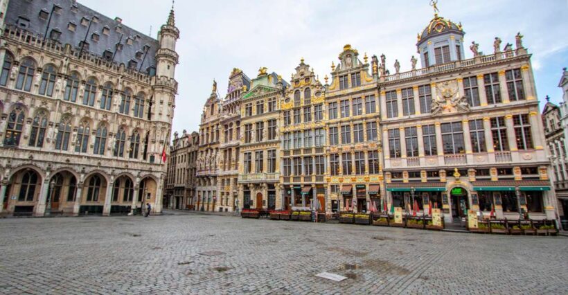 Brussels: Private Exclusive History Tour with a Local Expert - What Makes This Tour Stand Out