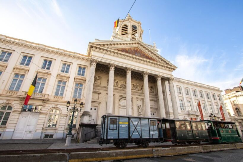 Brussels: Private Exclusive History Tour with a Local Expert - The Sum Up