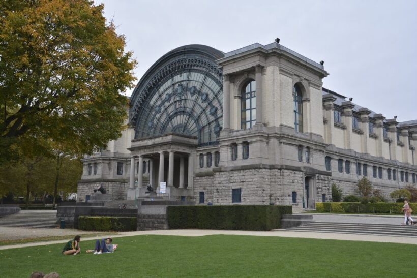 Brussels: Walking Tour from Central Station to Manneken Pis - FAQs