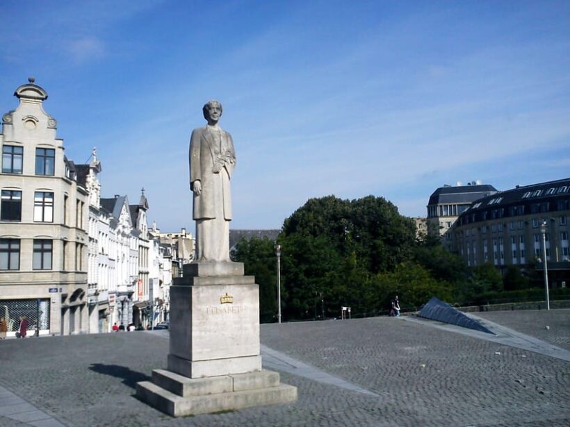 Brussels: Women in History Walking Tour - Key Points