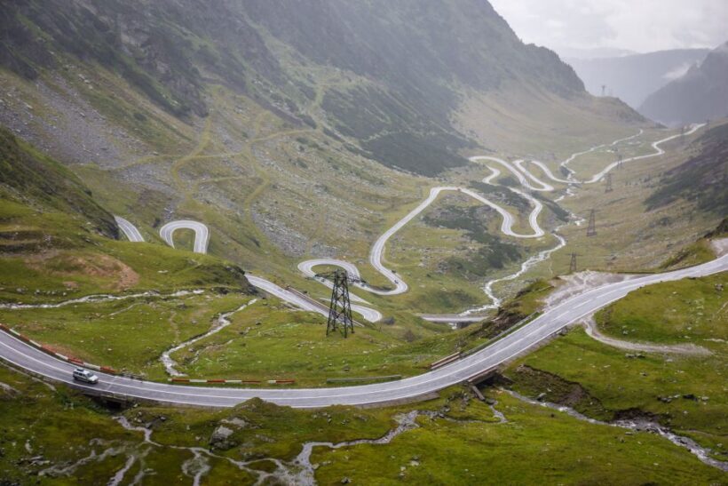 Bucharest: 2-Day Transfagarasan Road & Medieval Sibiu - The Journey Begins: From Bucharest to Sibiu via Transfagarasan