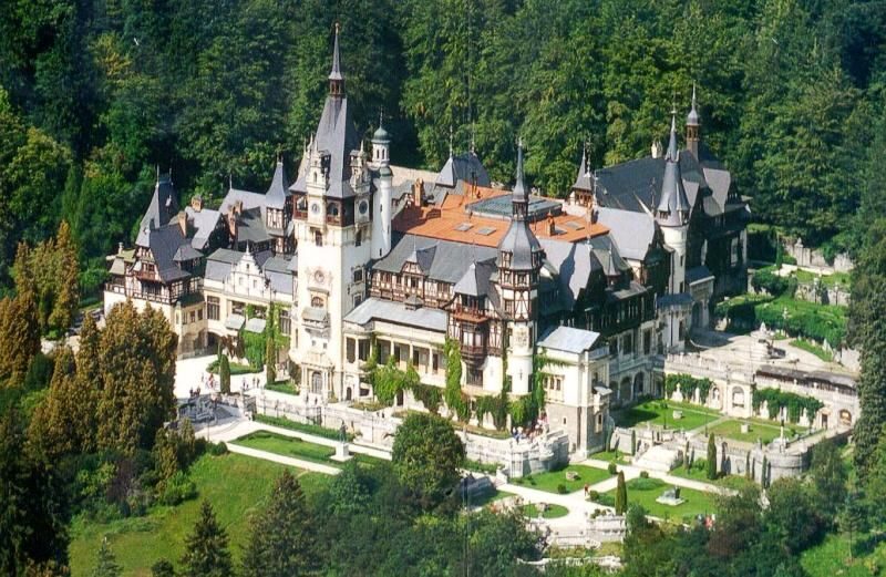 Bucharest: Bran & Peles Castle with Rasnov Citadel Day Trip - Key Points