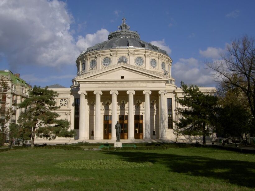 Bucharest: City Highlights Guided Walking Tour - Authentic Stories and Reviews