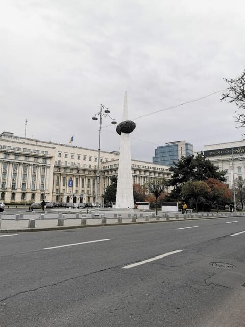 Bucharest City tour, panoramic tour, photo stops and visits - Key Points
