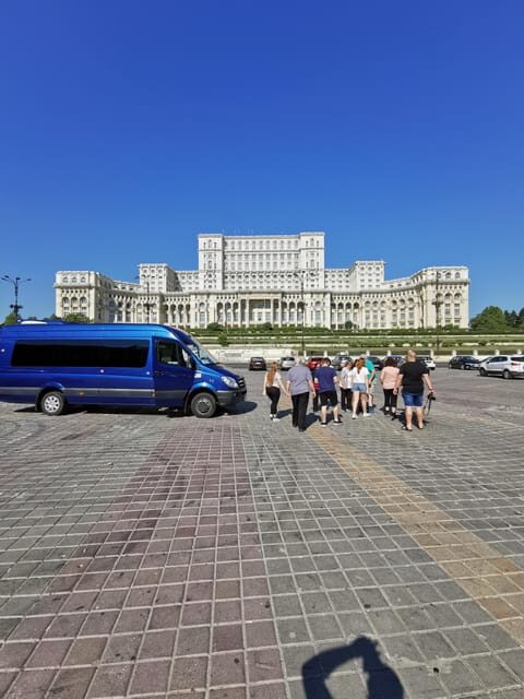 Bucharest City tour, panoramic tour, photo stops and visits - What to Expect from the Tour
