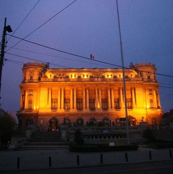 Bucharest Evening Tour and Traditional Dinner - Why This Tour Offers Value