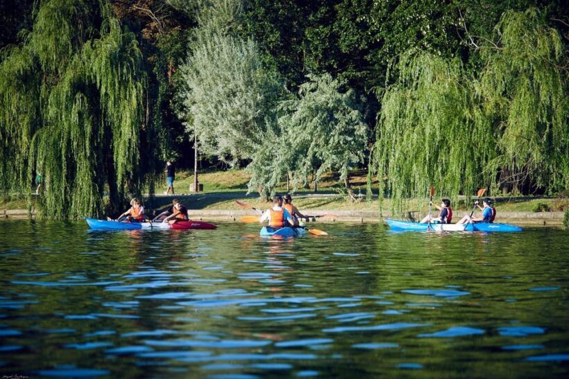 Bucharest: Guided Kayaking Tour in Herastrau Park - A Detailed Look at the Experience