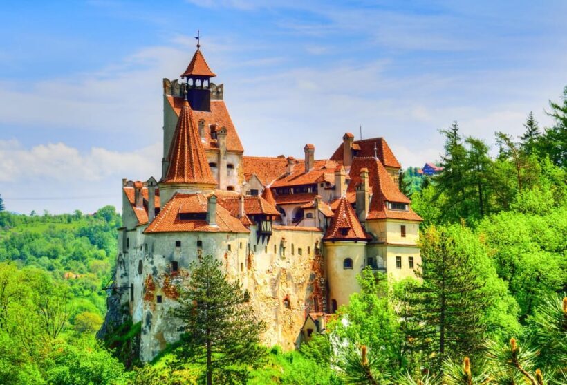 Bucharest : Pele Castle, Dracula Castle and Braov Day Trip - Key Points