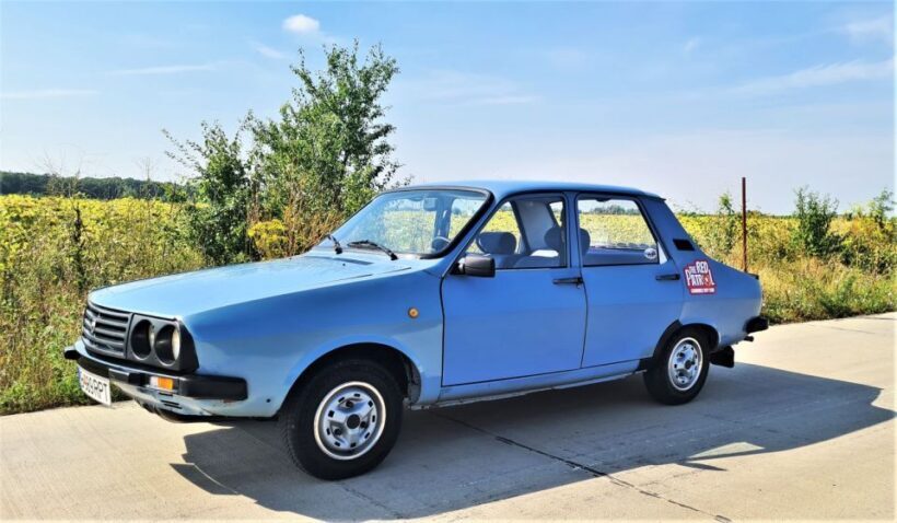 Bucharest: Private Last Days of Ceausescu Tour in a Dacia - The Classic Car Experience