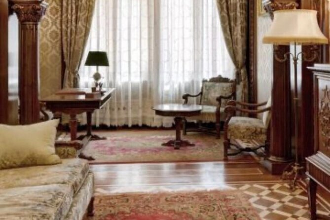 Bucharest Private Tour, Parliament Palace, Ceausescu House Visit - Booking Information and Tips