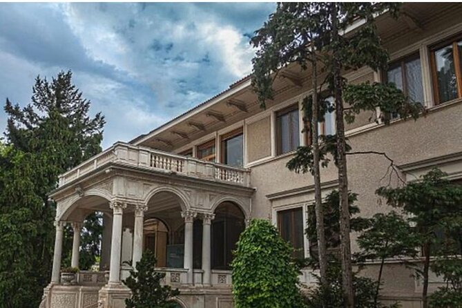 Bucharest Private Tour, Parliament Palace, Ceausescu House Visit - Additional Considerations for Visitors