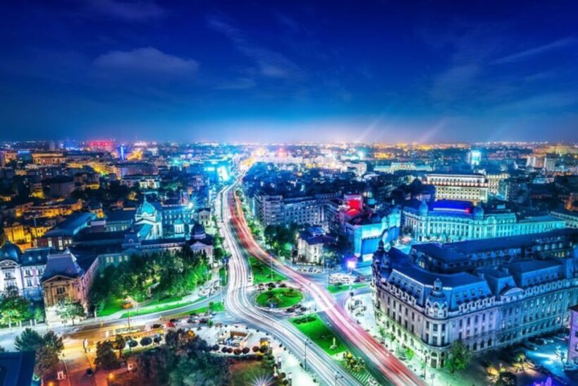 Bucharest: Private Walking Tour With A Guide (Private Tour) - A Closer Look at the Itinerary