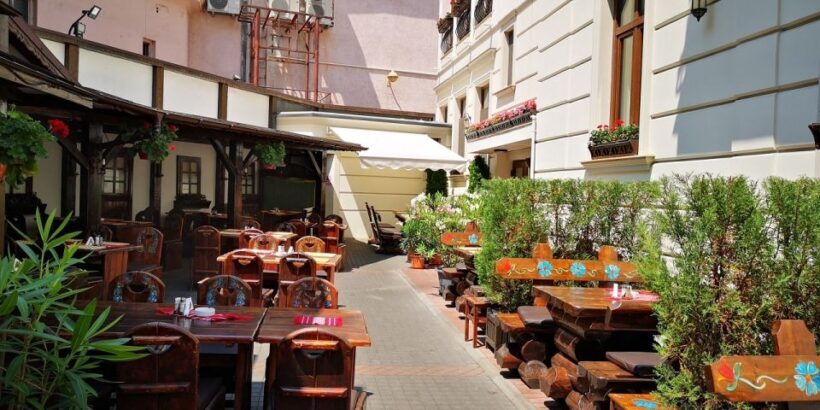 Bucharest: Street Food Tour with a Local Guide - Key Points