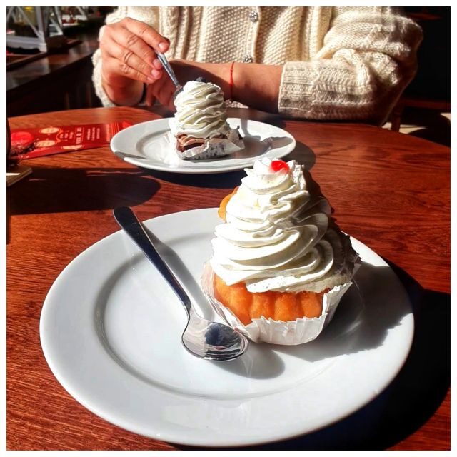 Bucharest: Sweet Delights History and Desserts Walking Tour - A Deep Dive into the Tour Experience
