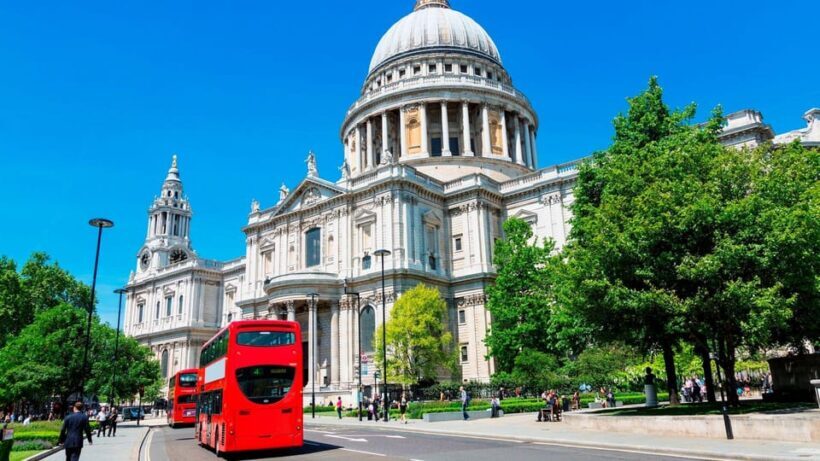 Buckingham Palace & Crown Jewels of London Tour - Practical Details and Tips