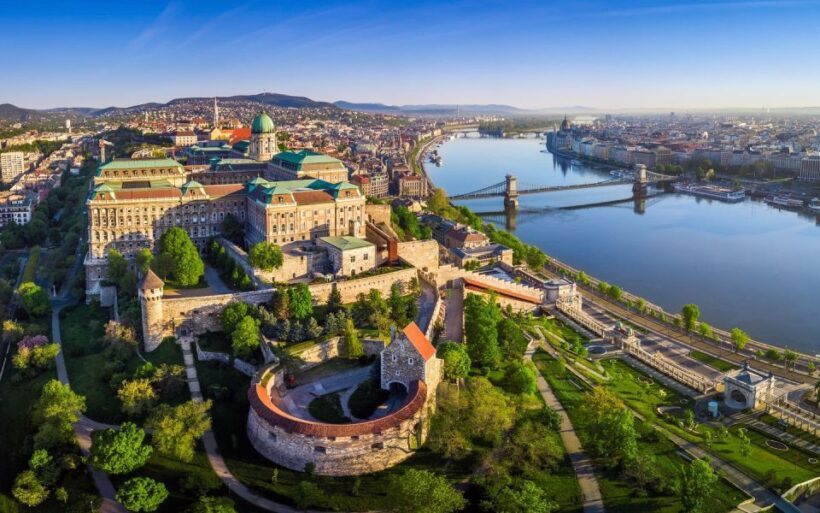 Budapest: 3-hour City Tour with Castle Walk + 1-hour Cruise - Exploring Budapest in Comfort and Style: A Complete Review of the 3-Hour City Tour with Castle Walk + 1-Hour River Cruise