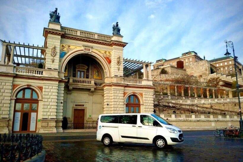 Budapest: 3-Hour Grand City Tour and Castle Walk - Key Points