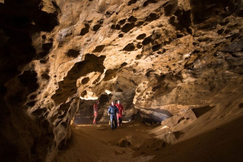 Budapest: Adventure Caving Tour with Guide - Value and Practical Tips