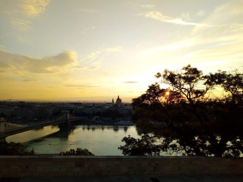 Budapest At Dawn: Scenic Walking Tour with Music Performance - Exploring Budapest at Dawn: A Scenic Morning Walk with Music
