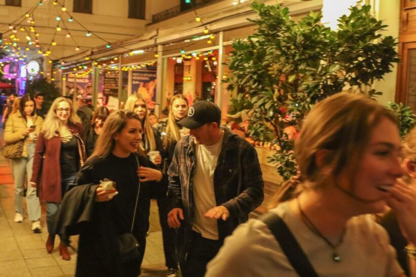 Budapest: Bar Crawl Tour with Local Drinks - Conclusions