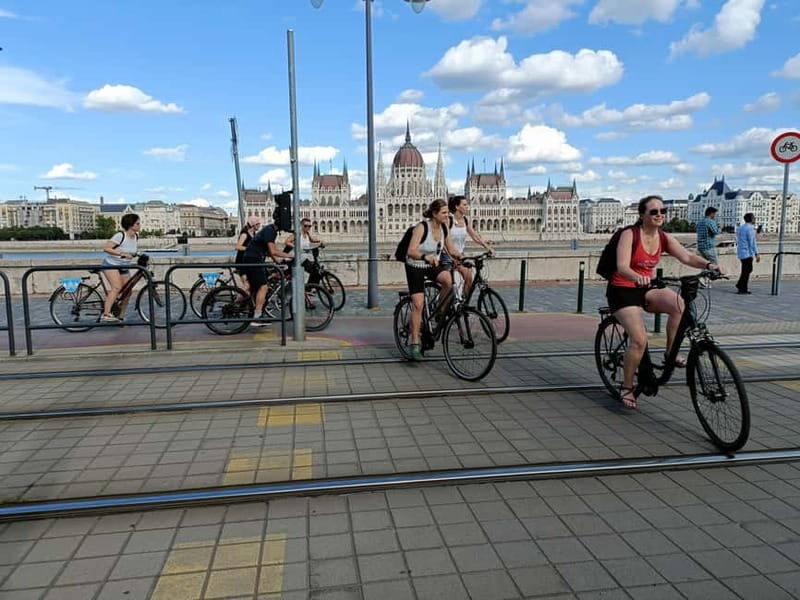 Budapest Bike Tour with a Hungarian Goulash - Pricing and Value