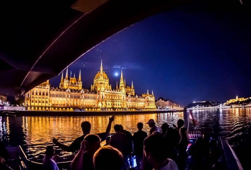 Budapest: Boat Party with option of Unlimited Drinks - Final Thoughts