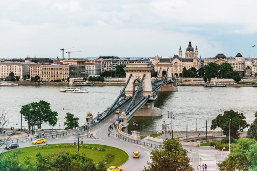 Budapest: Buda Castle District Vampires and Myths Night Tour - Who Should Book This Tour?