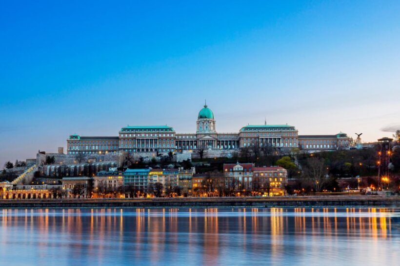 Budapest: Buda Castle Walk with Saint Stephen's Hall - Who Should Consider This Tour?
